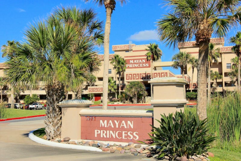 Mayan-Princess-2 – Texas Family Resorts